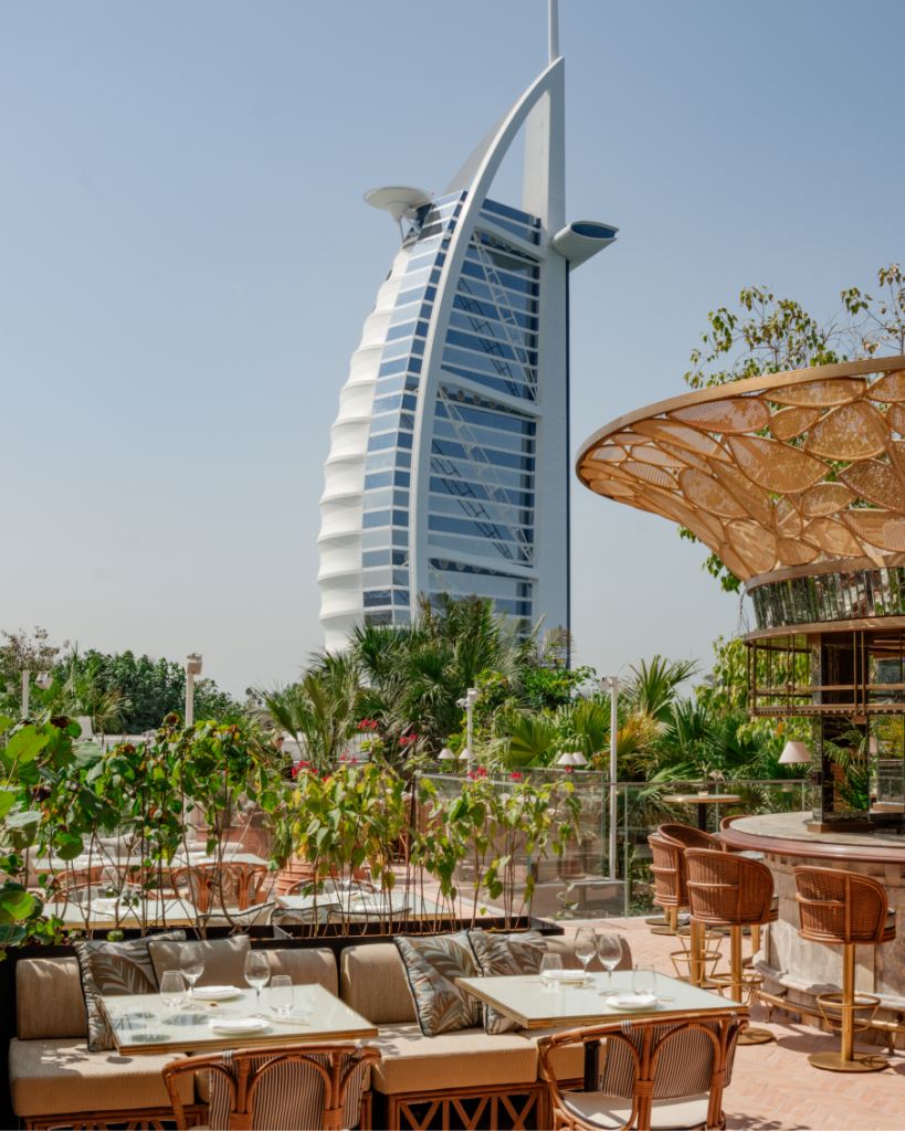 Bar du Port Dubai - AlphaMind